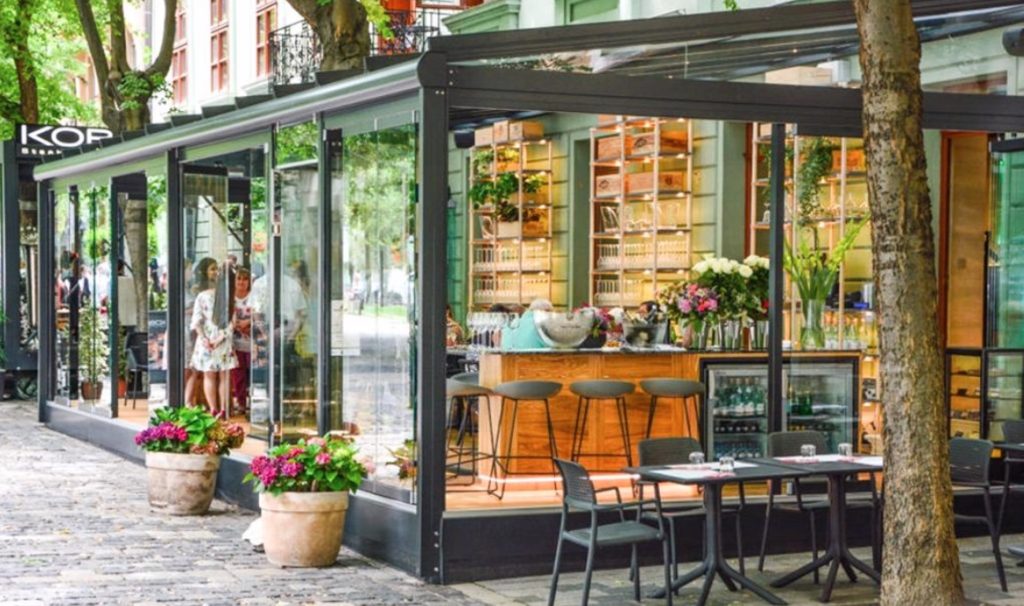 The Benefits of Insulated Thermopane Front Glass for Bakeries - Beebuze