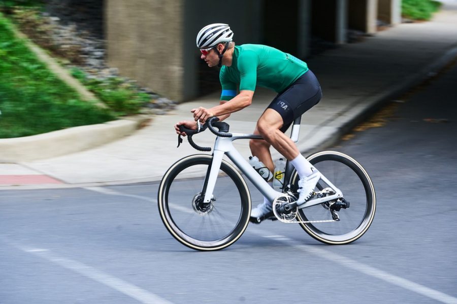 Tips For Avoiding Lower Back Pain During Bike Rides - Beebuze